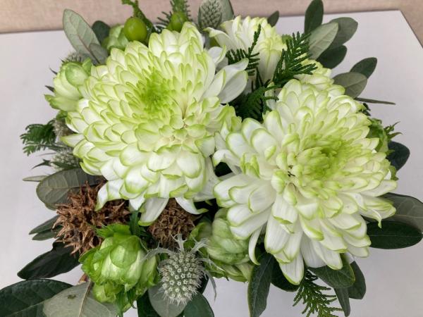 肢体不自由者等の創作教室(フラワーアレンジメント)｜横須賀市